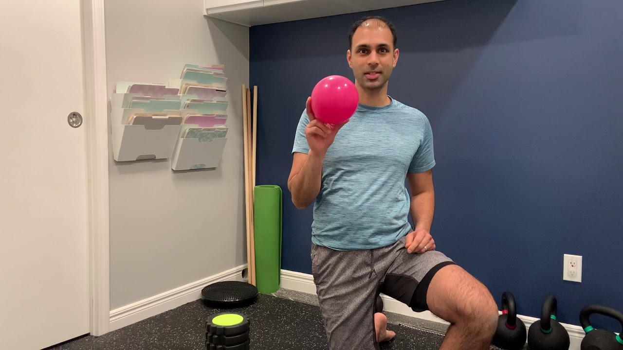 Foam roller or squishy ball mid back mobility drill - Stuart Chiropractic